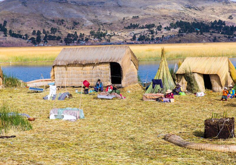 Uros Island Tour - Tour my Peru